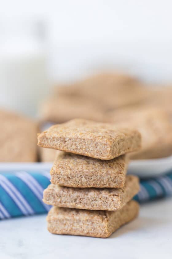 Simple Graham Crackers — Bless this Mess