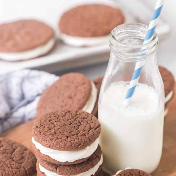 Homemade Soft Oreos from a cake mix — Bless this Mess