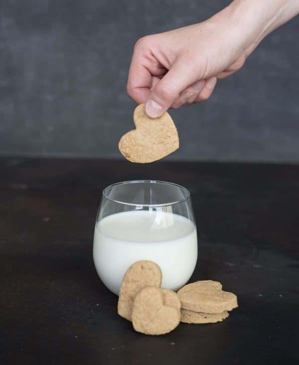 Homemade Graham Crackers — Bless this Mess