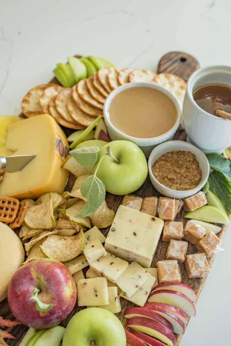 Easy Fall Apple and Cheese Board | Cheese Platter Appetizer with Apple