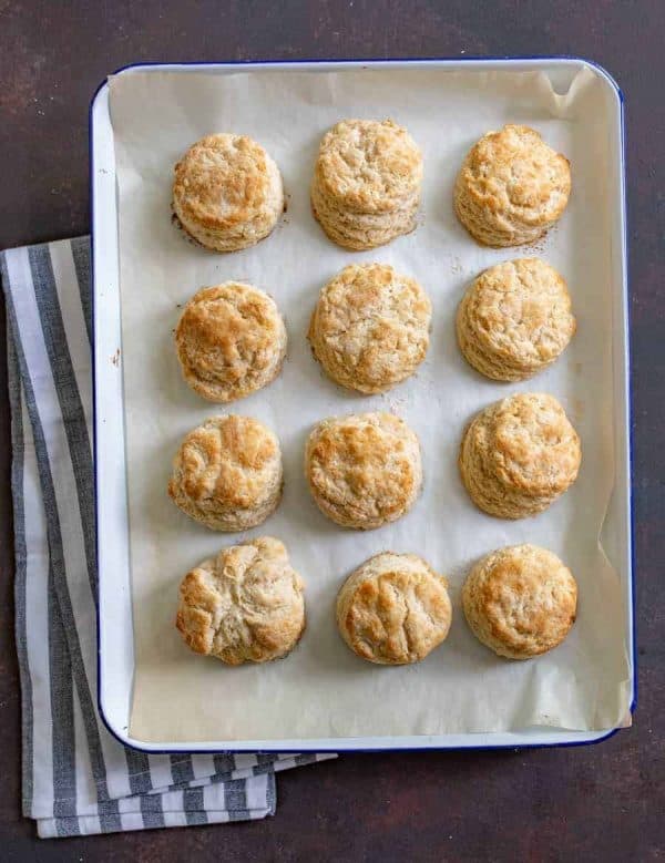 How To Make Homemade Biscuits | The Best Easy Homemade Biscuits