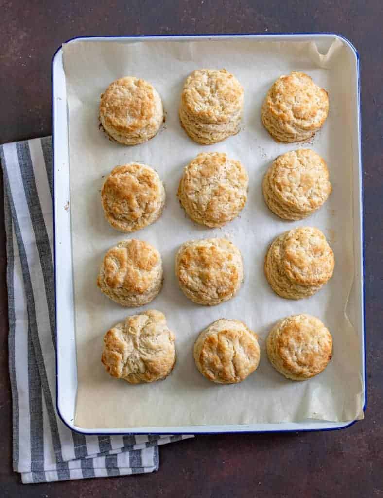 How To Make Homemade Biscuits | The Best Easy Homemade Biscuits