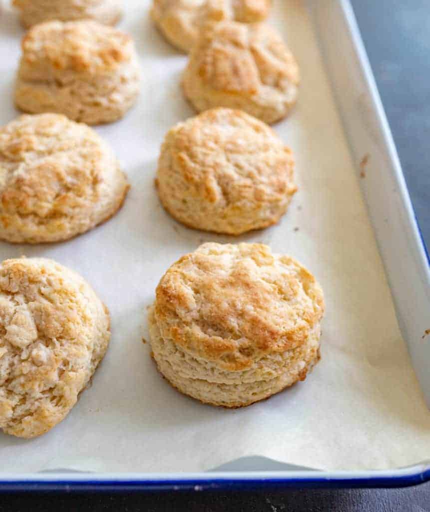 How To Make Homemade Biscuits | The Best Easy Homemade Biscuits