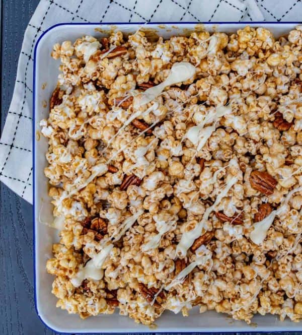 Cinnamon Caramel Corn with White Chocolate & Pecans | Easy Snack