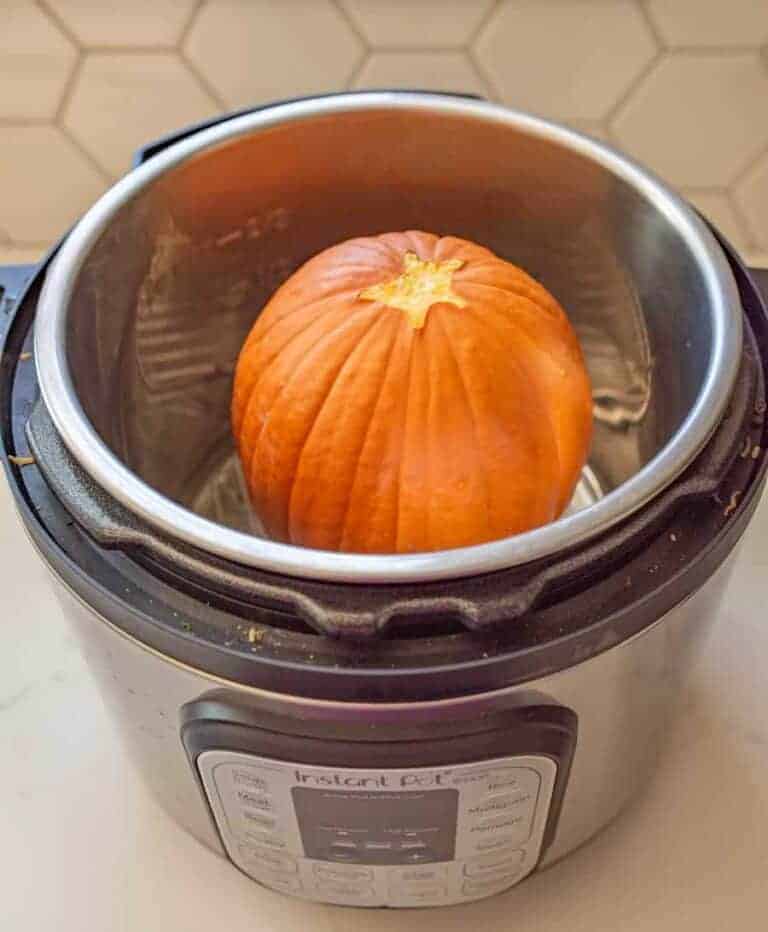 How to Cook Pumpkin in the Instant Pot | Homemade Pumpkin Puree
