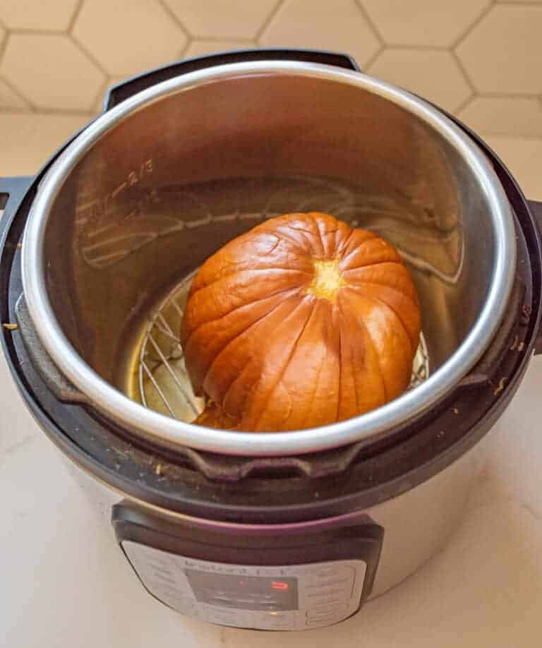 How to Cook Pumpkin in the Instant Pot | Homemade Pumpkin Puree
