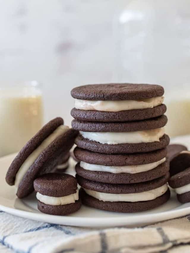 Homemade Oreo Cookies — Bless This Mess