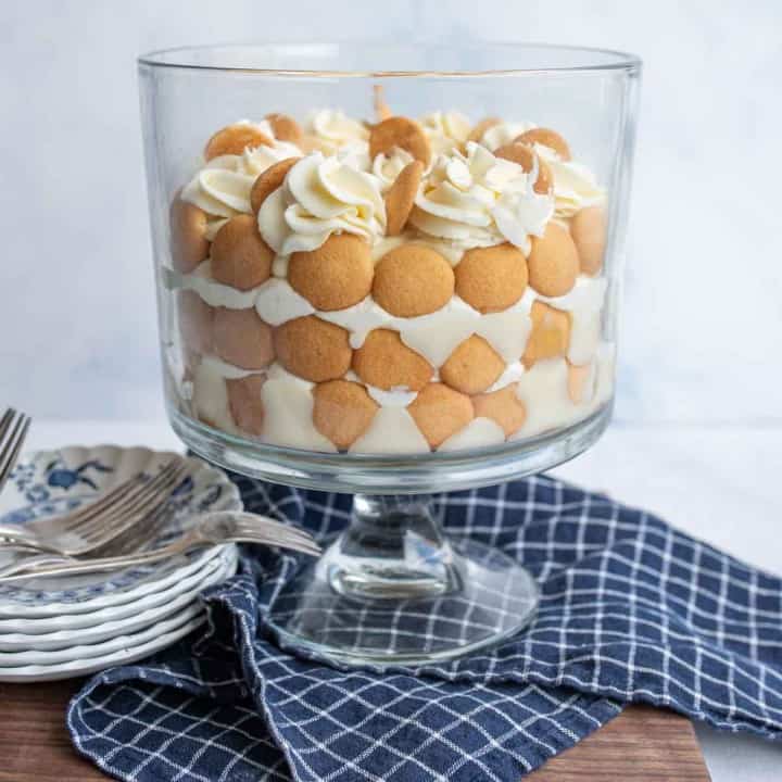 Creamy Southern-Style Homemade Banana Pudding From Scratch — Bless this ...