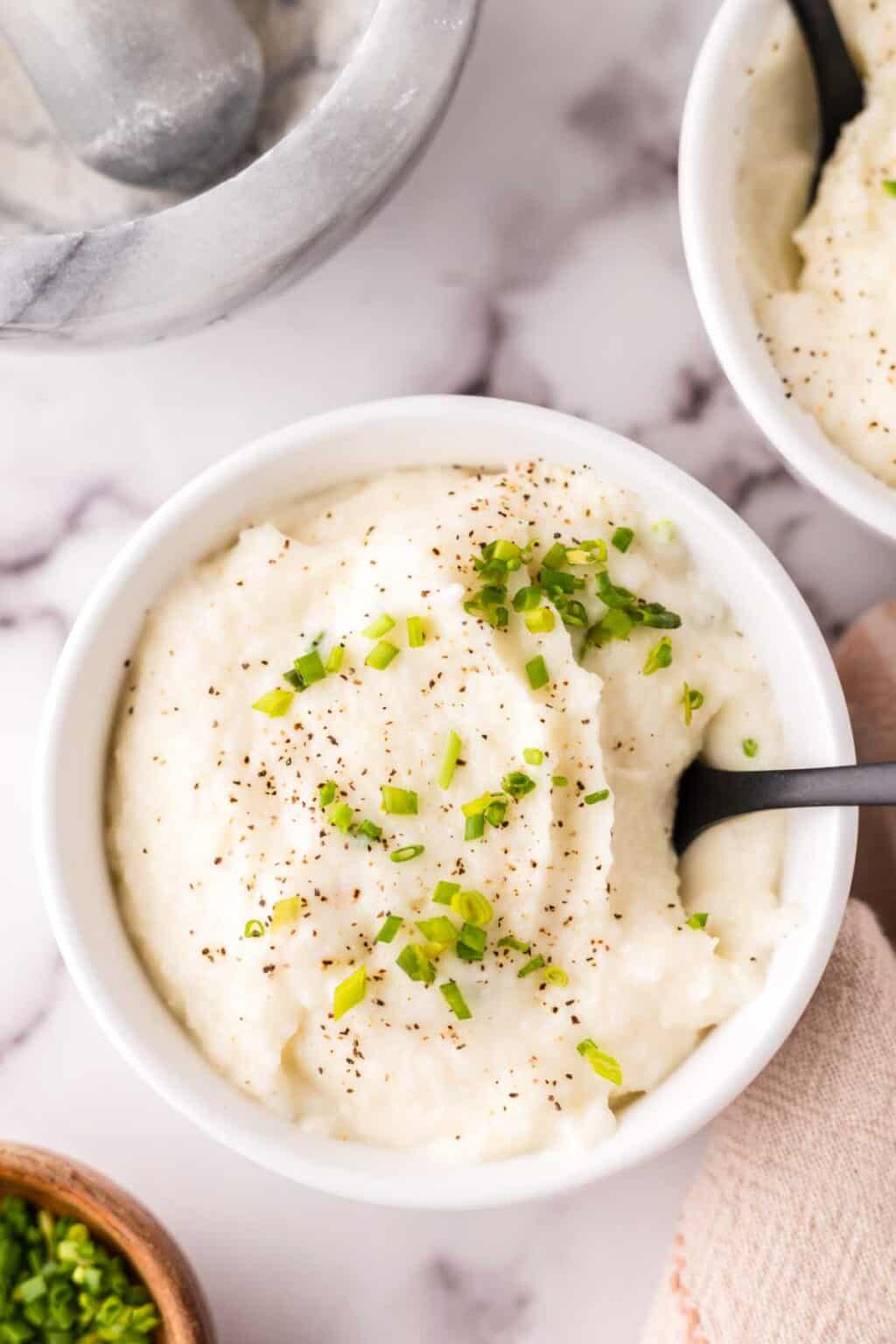 Cauliflower Mashed Potatoes — Bless this Mess