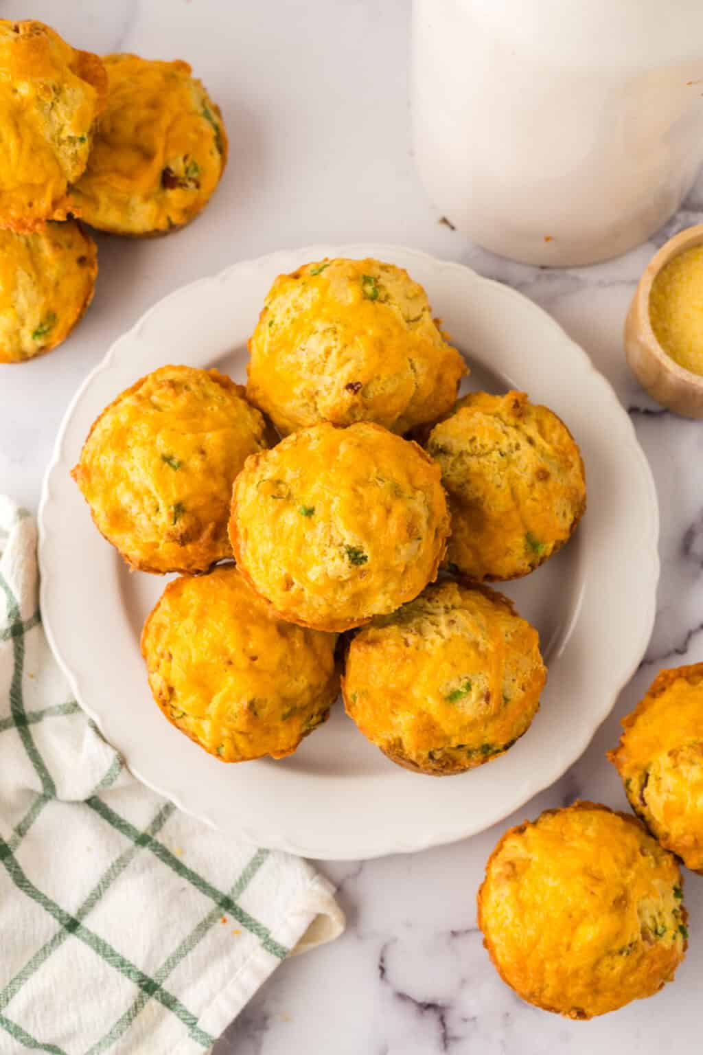 Cheddar Bacon Cornbread Muffins | Savory Cornbread Muffin Recipe