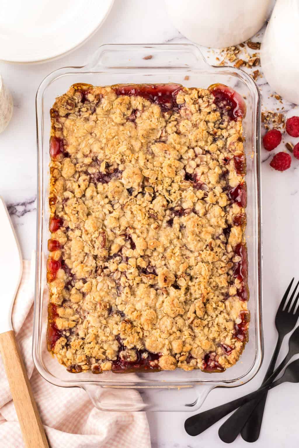 Raspberry Streusel Bars | Easy Raspberry Dessert Recipe