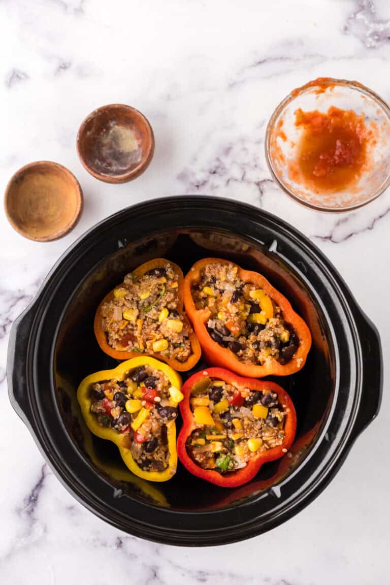 Slow Cooker Stuffed Bell Peppers with Quinoa & Black Beans | Vegetarian
