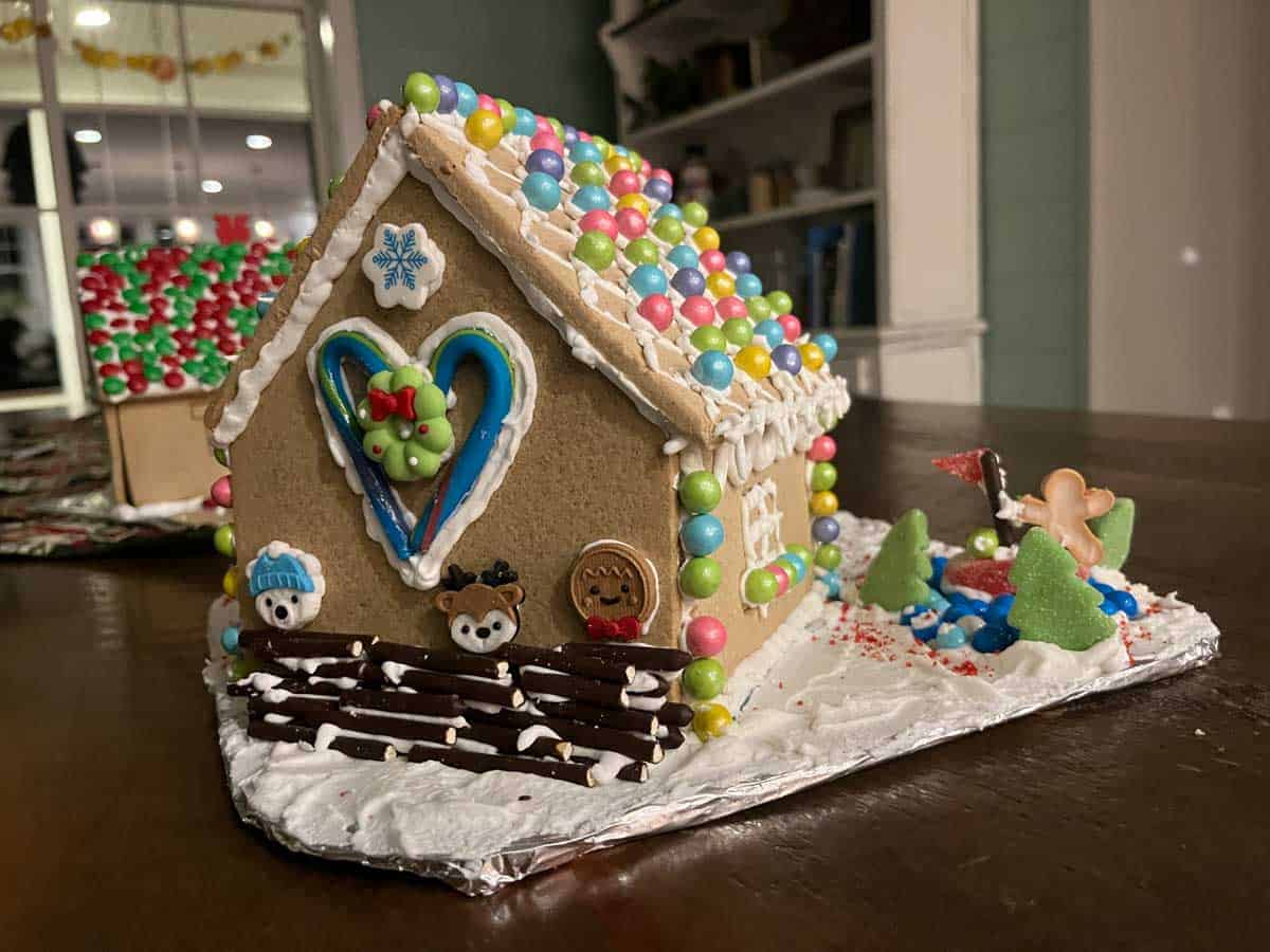The Best Gingerbread Recipes: Your Kitchen's Holiday Magic — Bless this ...