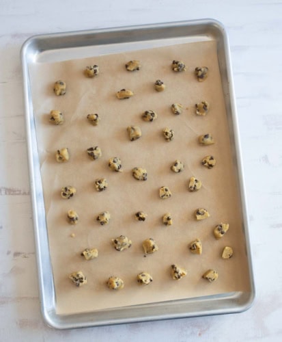 Bite-Sized Mini Chocolate Chip Cookies — Bless this Mess