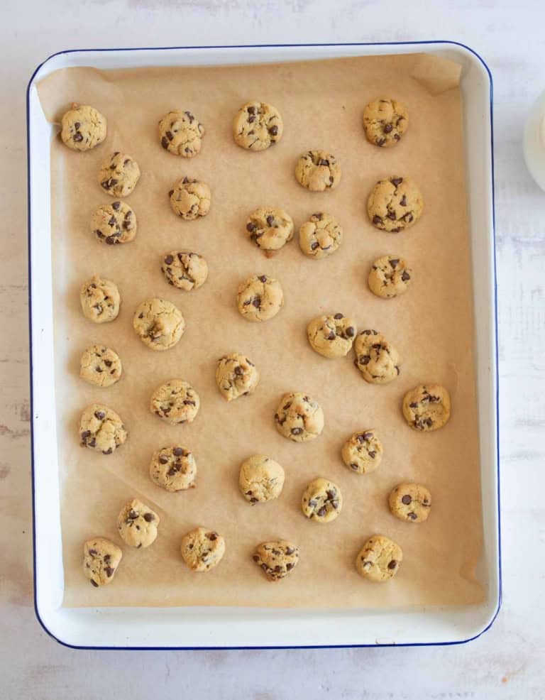 Bite-Sized Mini Chocolate Chip Cookies — Bless this Mess