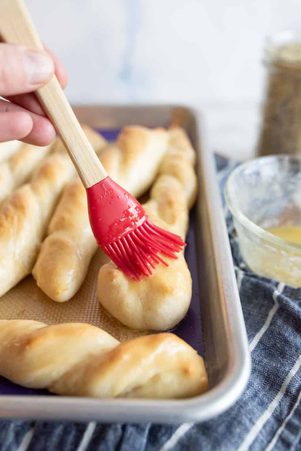Garlic & Parmesan Italian Breadsticks {Twisted Breadsticks} — Bless ...